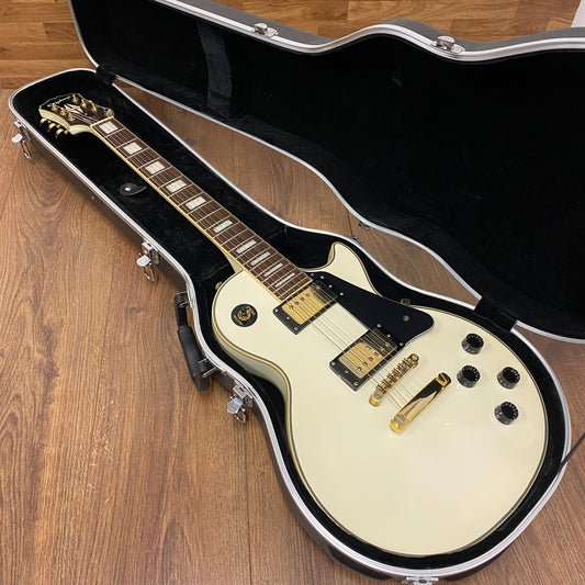 Pre-Owned Home Page – Hippo Guitars