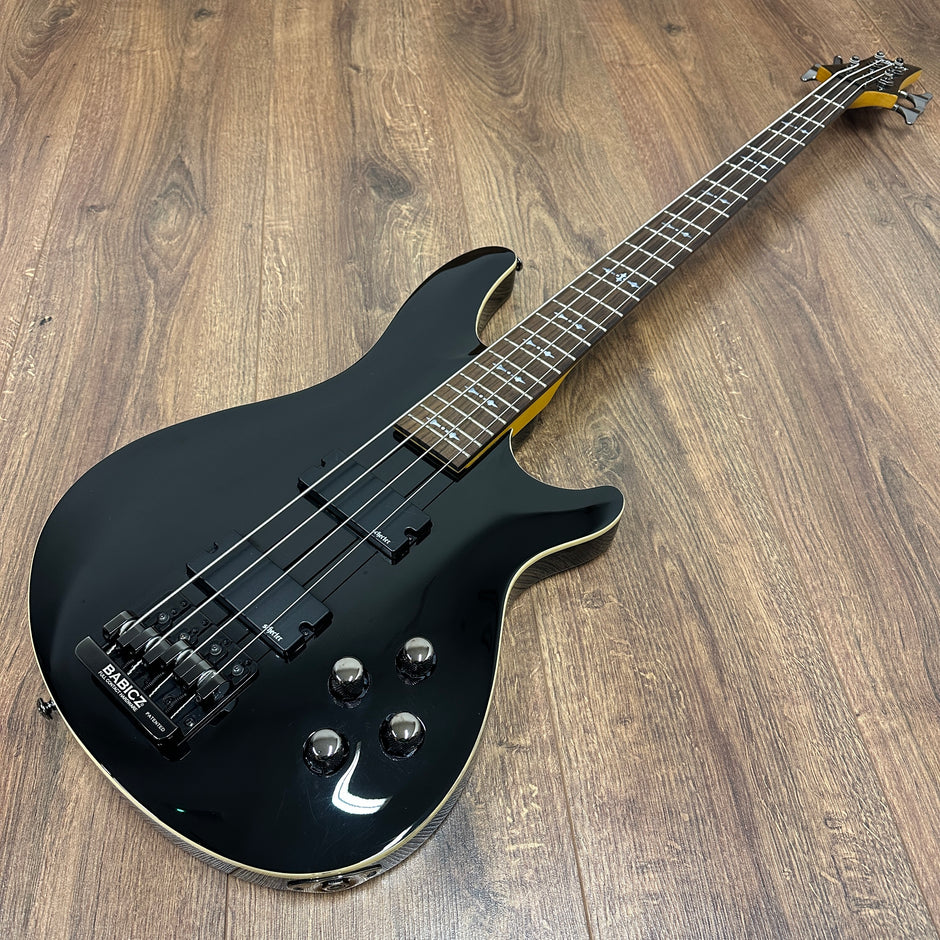 Pre-Owned Bass Guitars – Hippo Guitars
